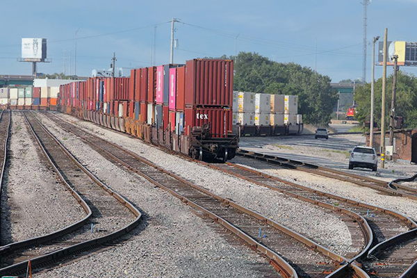 CN - Transportation Services - Rail Shipping, Intermodal, trucking ...